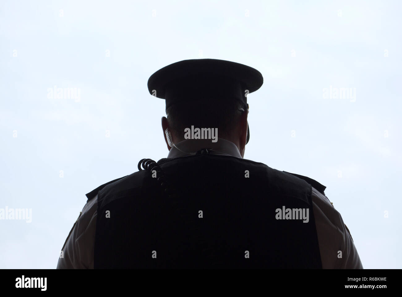 Police officer silhouette uk hi-res stock photography and images - Alamy