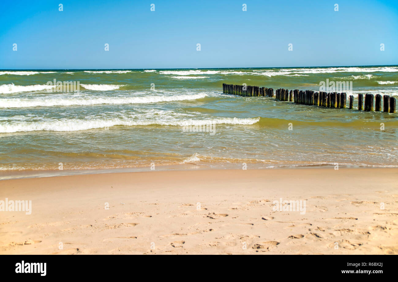 Groins In The Baltic Sea With Surf Stock Photo - Alamy