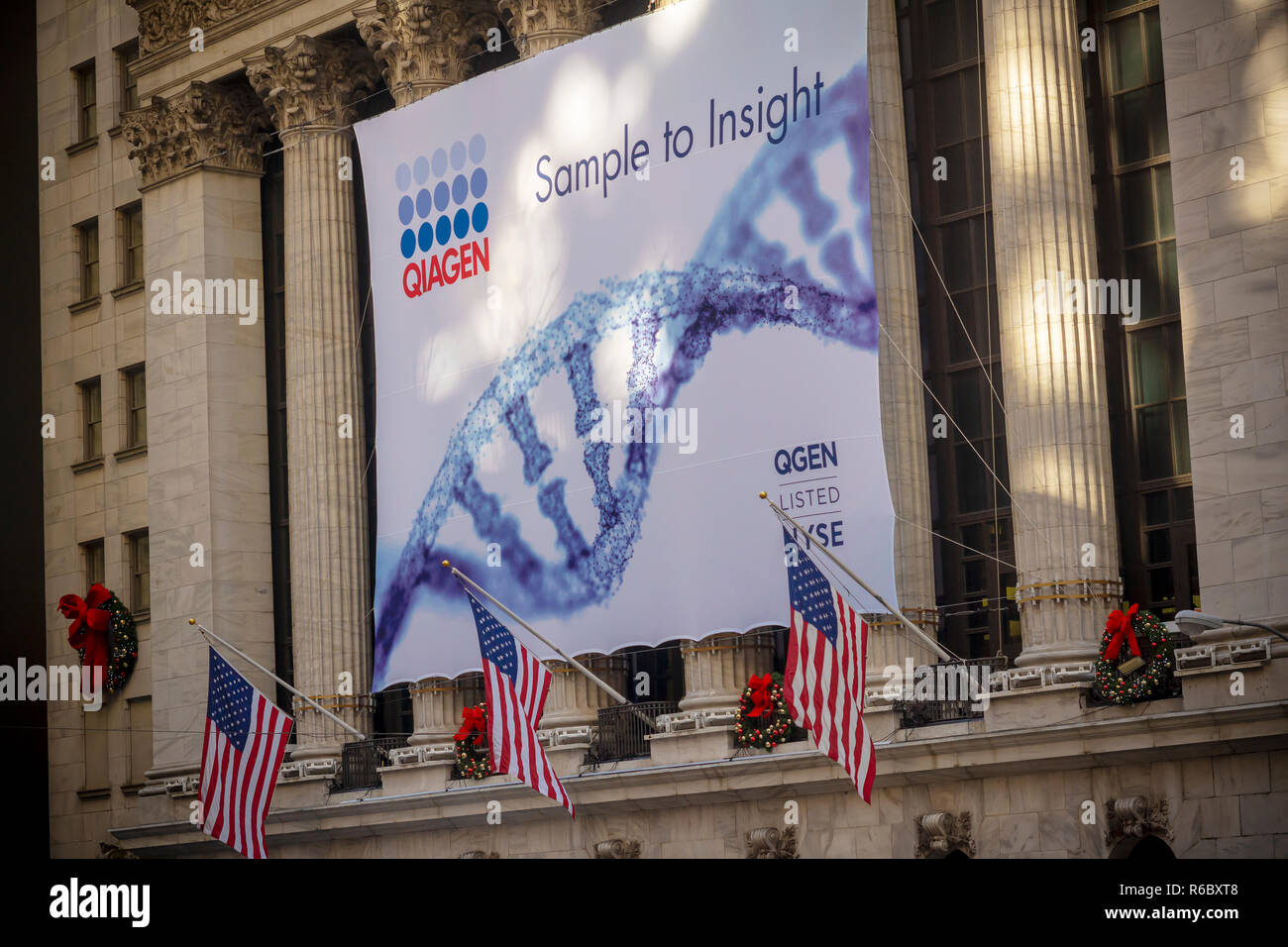 Dna rna sequencing laboratory hi-res stock photography and images - Alamy