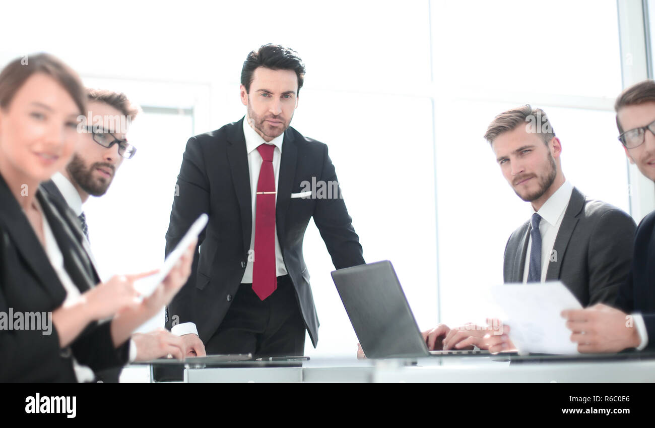 project Manager at a working meeting with the business team Stock Photo ...