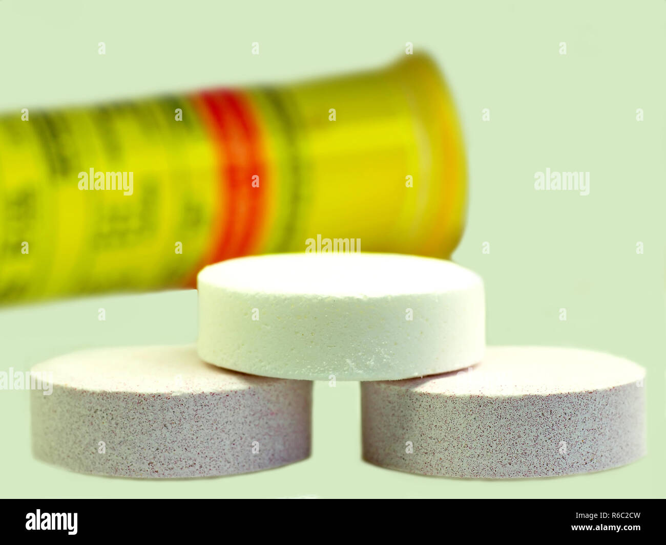 Fizzy Tablet For Mineral And Vitamin Support Stock Photo - Alamy