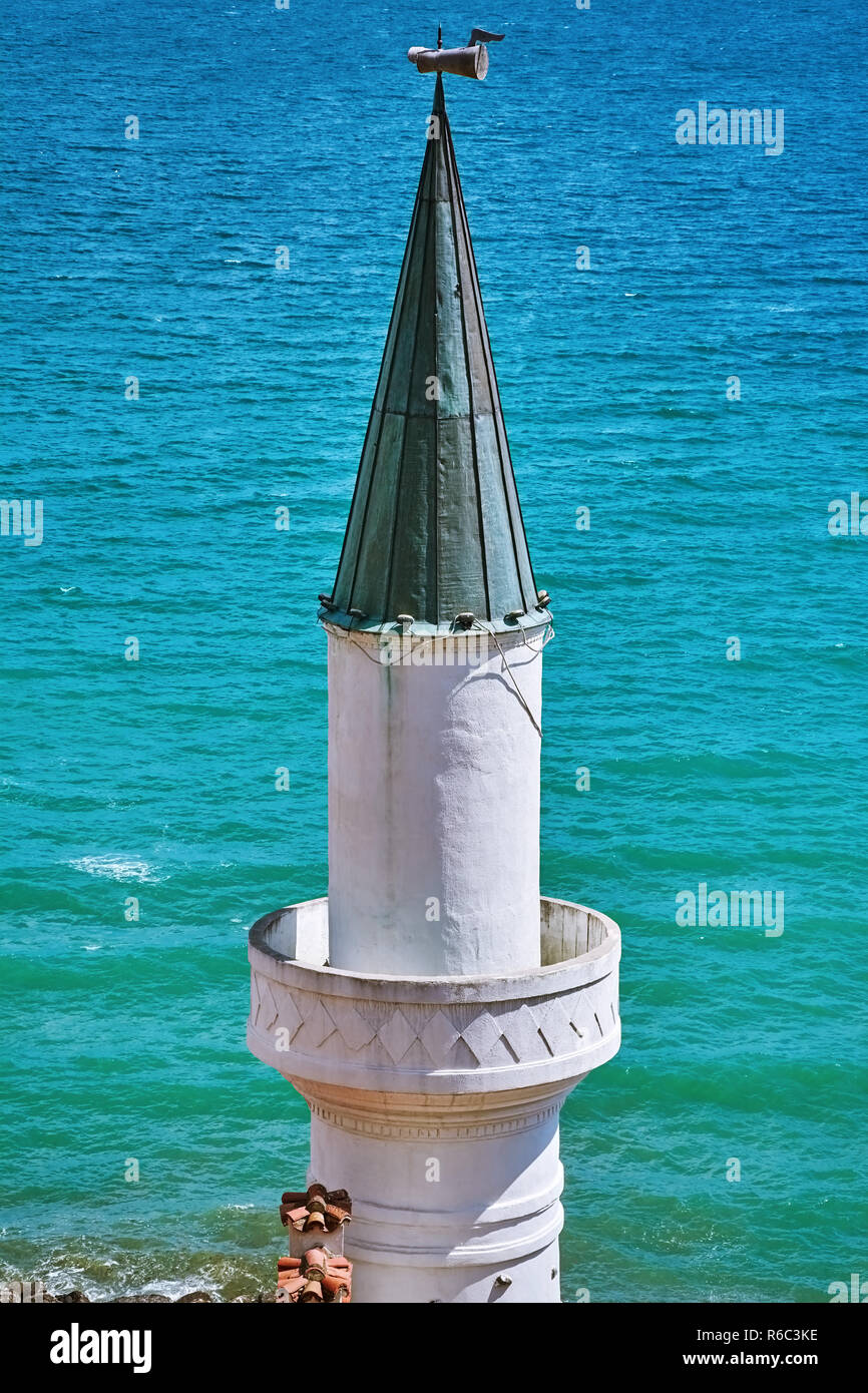 Minaret against sea hi-res stock photography and images - Alamy