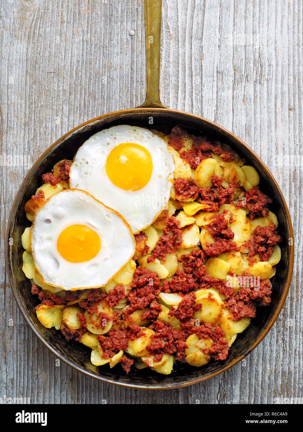 rustic corned beef hash Stock Photo - Alamy