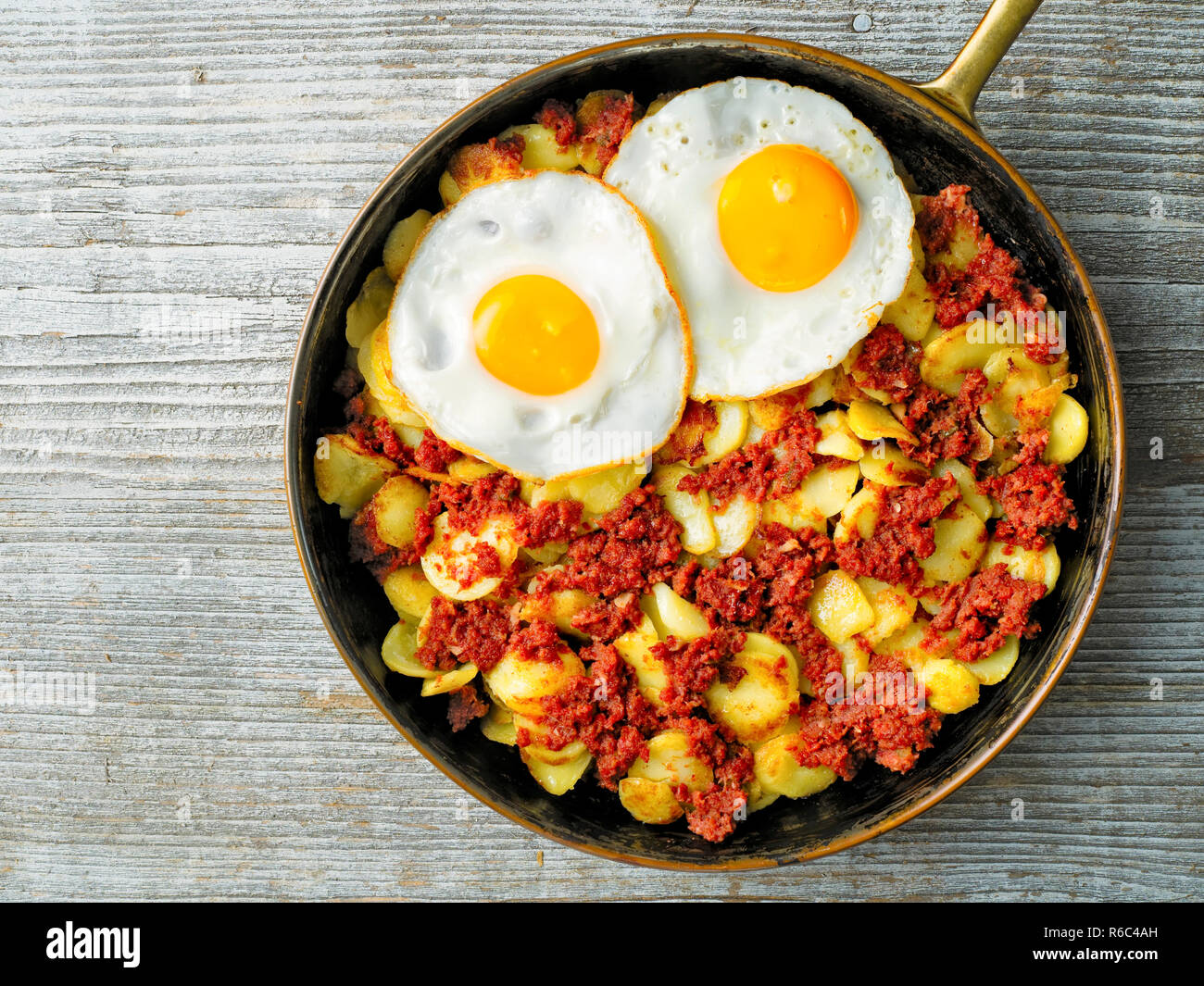 rustic corned beef hash Stock Photo - Alamy