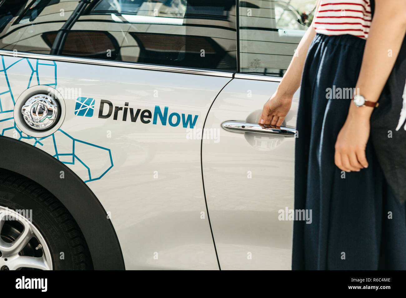 Bmw rent hi-res stock photography and images - Alamy