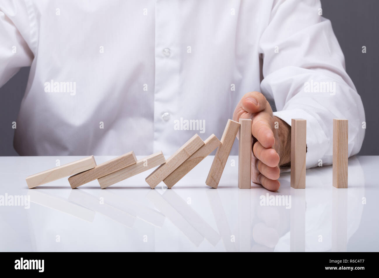 Finger missing from hi-res stock photography and images - Alamy