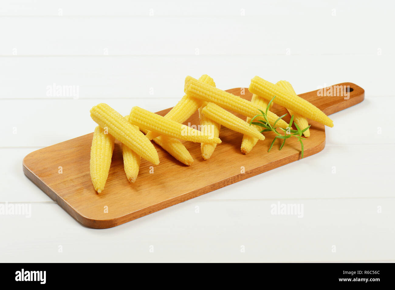 sweet baby corn Stock Photo - Alamy