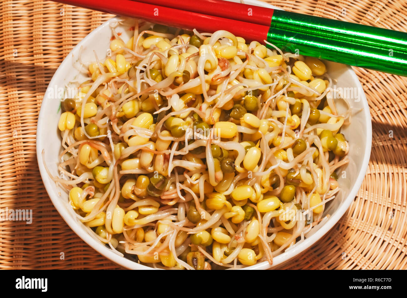 Soybean sprout hi-res stock photography and images - Alamy