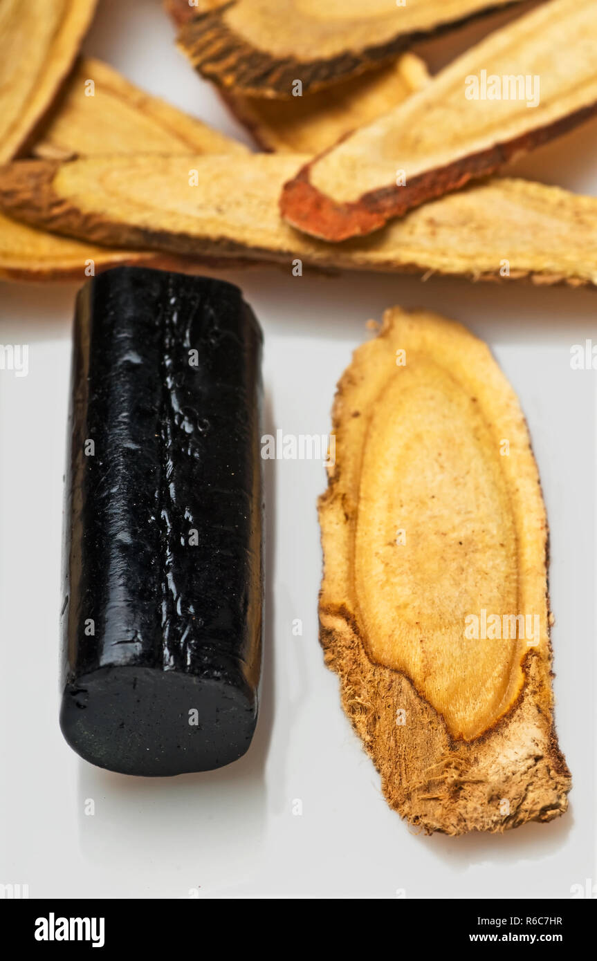 Black licorice hi-res stock photography and images - Alamy