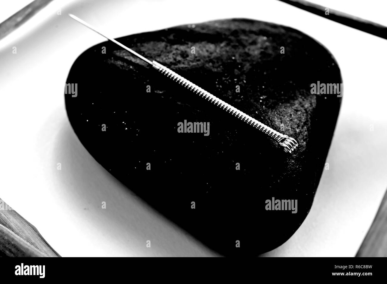 Acupuncture needle stone hi-res stock photography and images - Alamy
