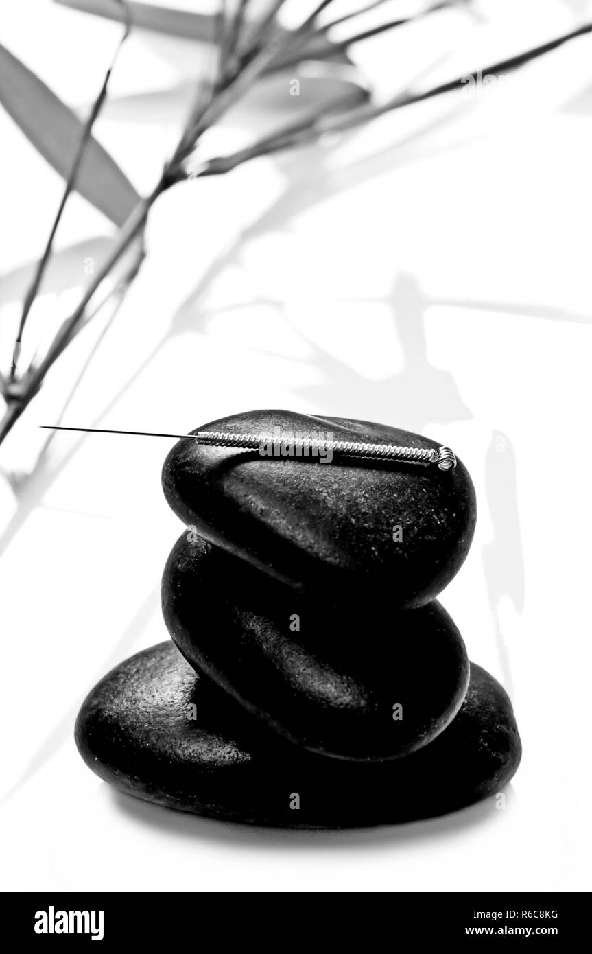 Acupuncture needle stone hi-res stock photography and images - Alamy