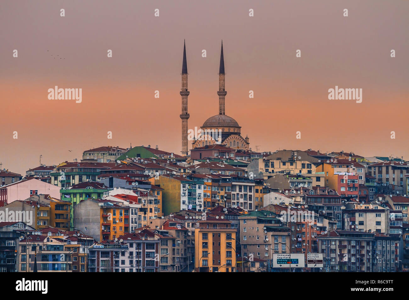 Aerial view of istanbul hi-res stock photography and images - Alamy