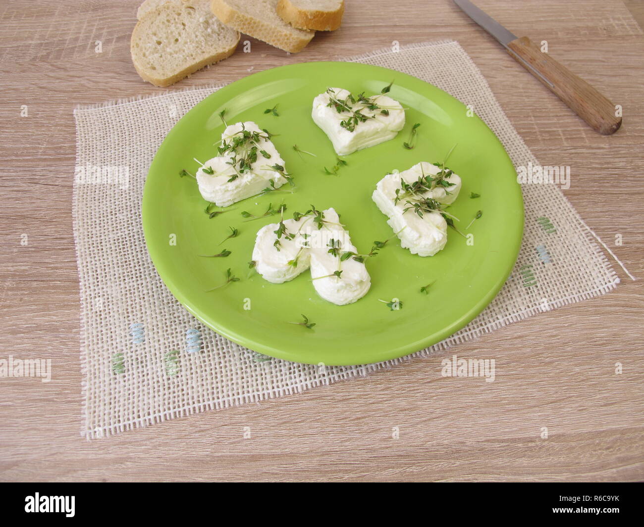 heart of cream cheese with cress sprouts Stock Photo - Alamy