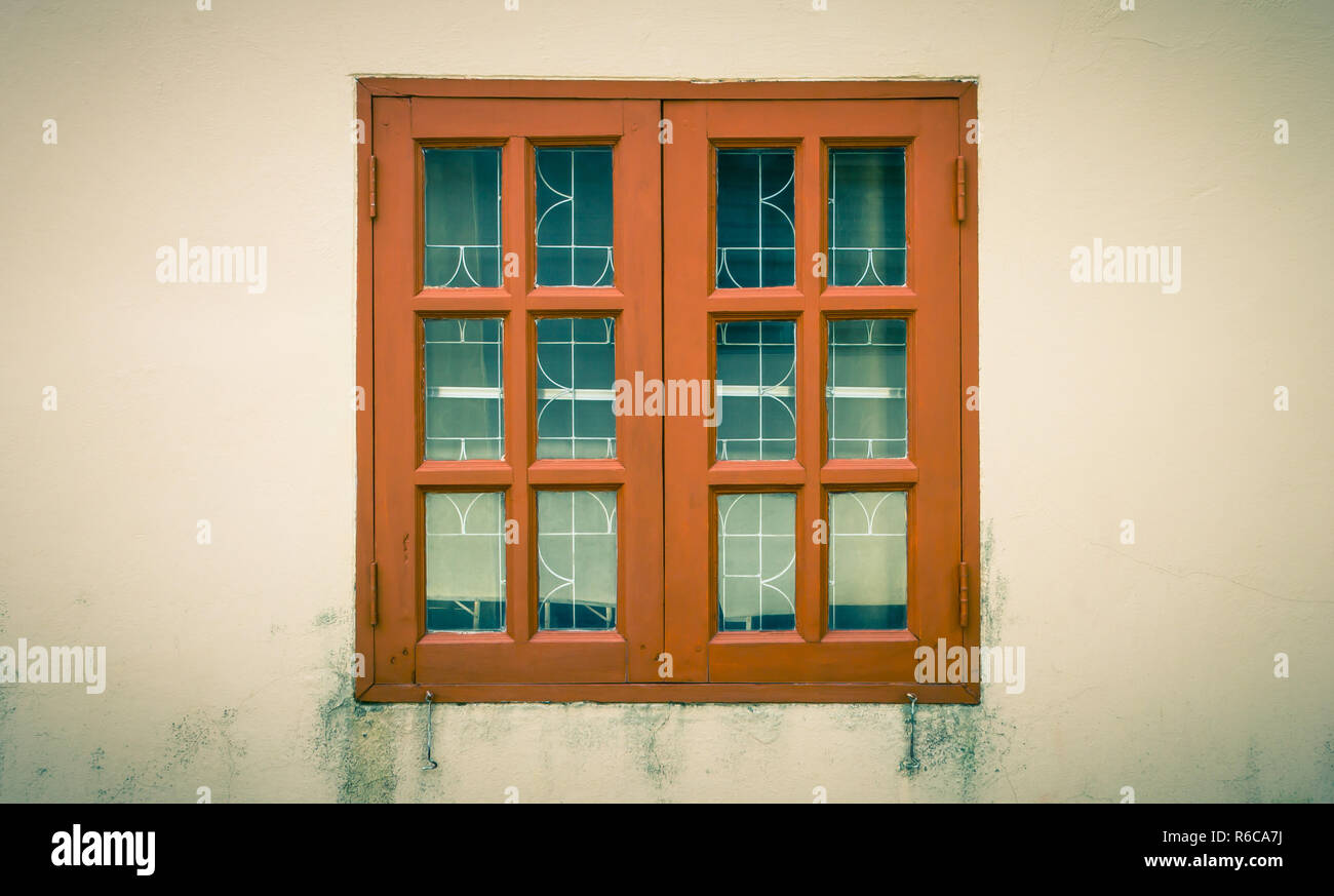 Brown Windows Frame on Grunge Background Vintage Style Stock Photo - Alamy