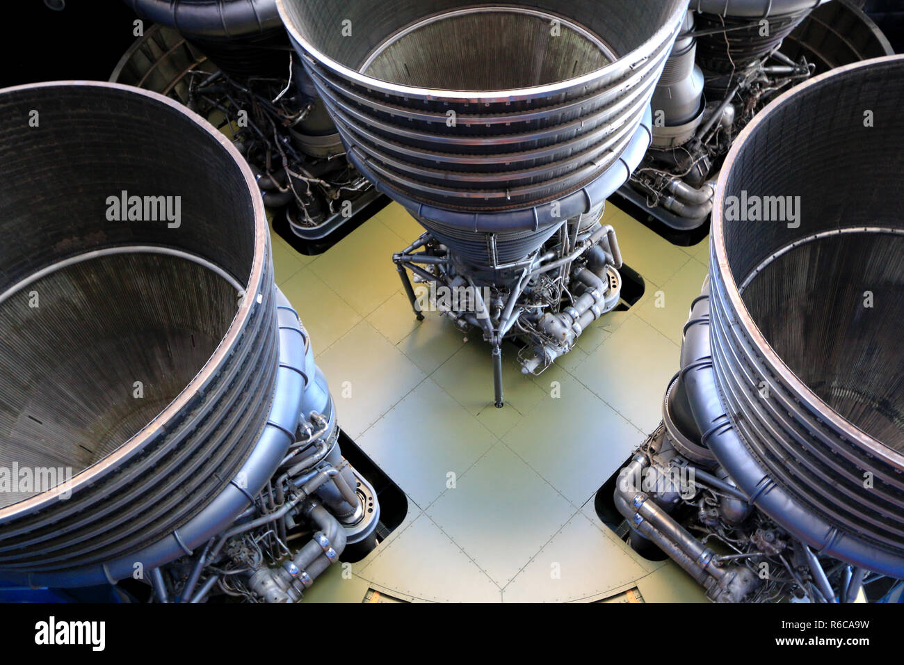 Liquid fueled rocket engine hi-res stock photography and images - Alamy