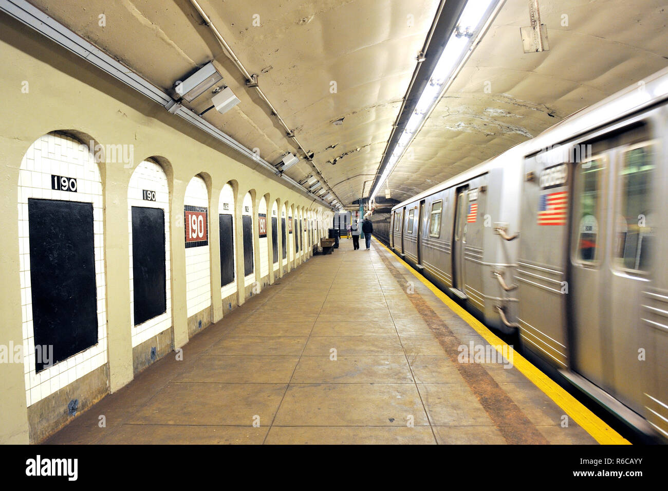 New York,USA-November 11,2012: Platform with train at 190th Street ...
