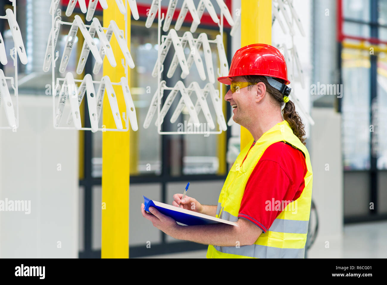 Production line hi-res stock photography and images - Alamy