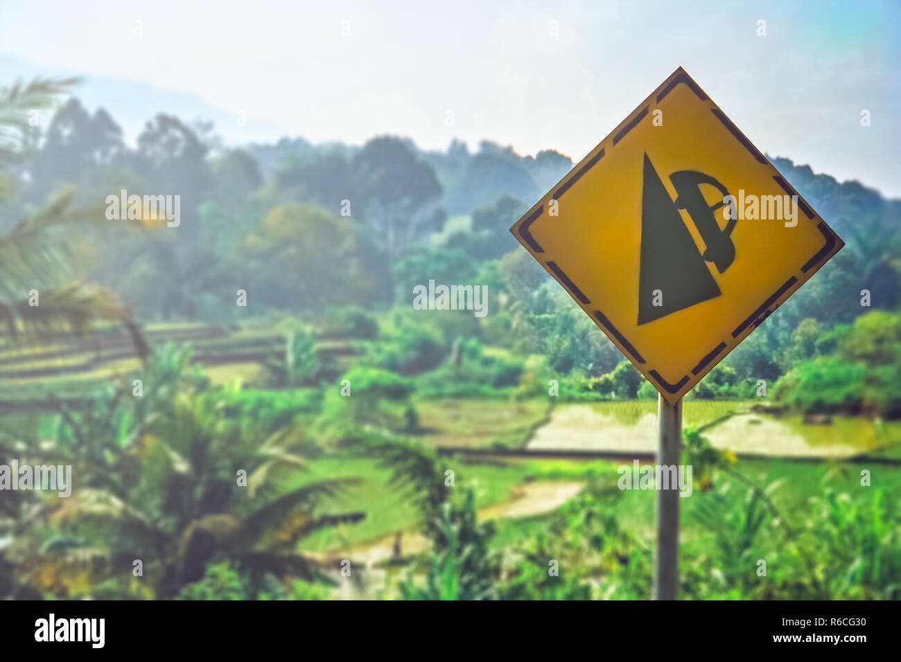 Car climbing steep mountain road hi-res stock photography and images ...