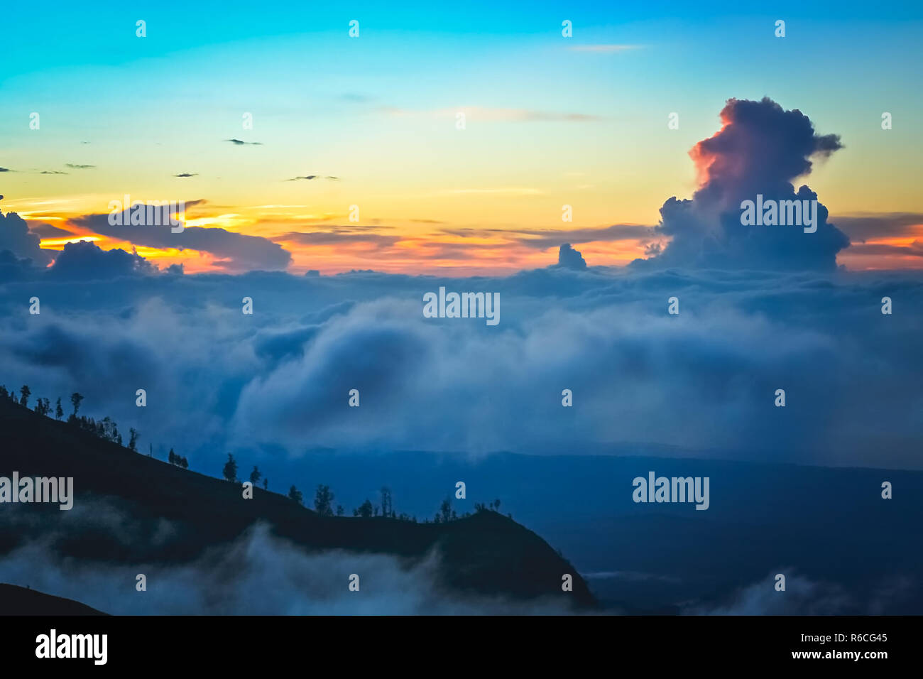 View from the Gunung Rinjani volcano Stock Photo - Alamy