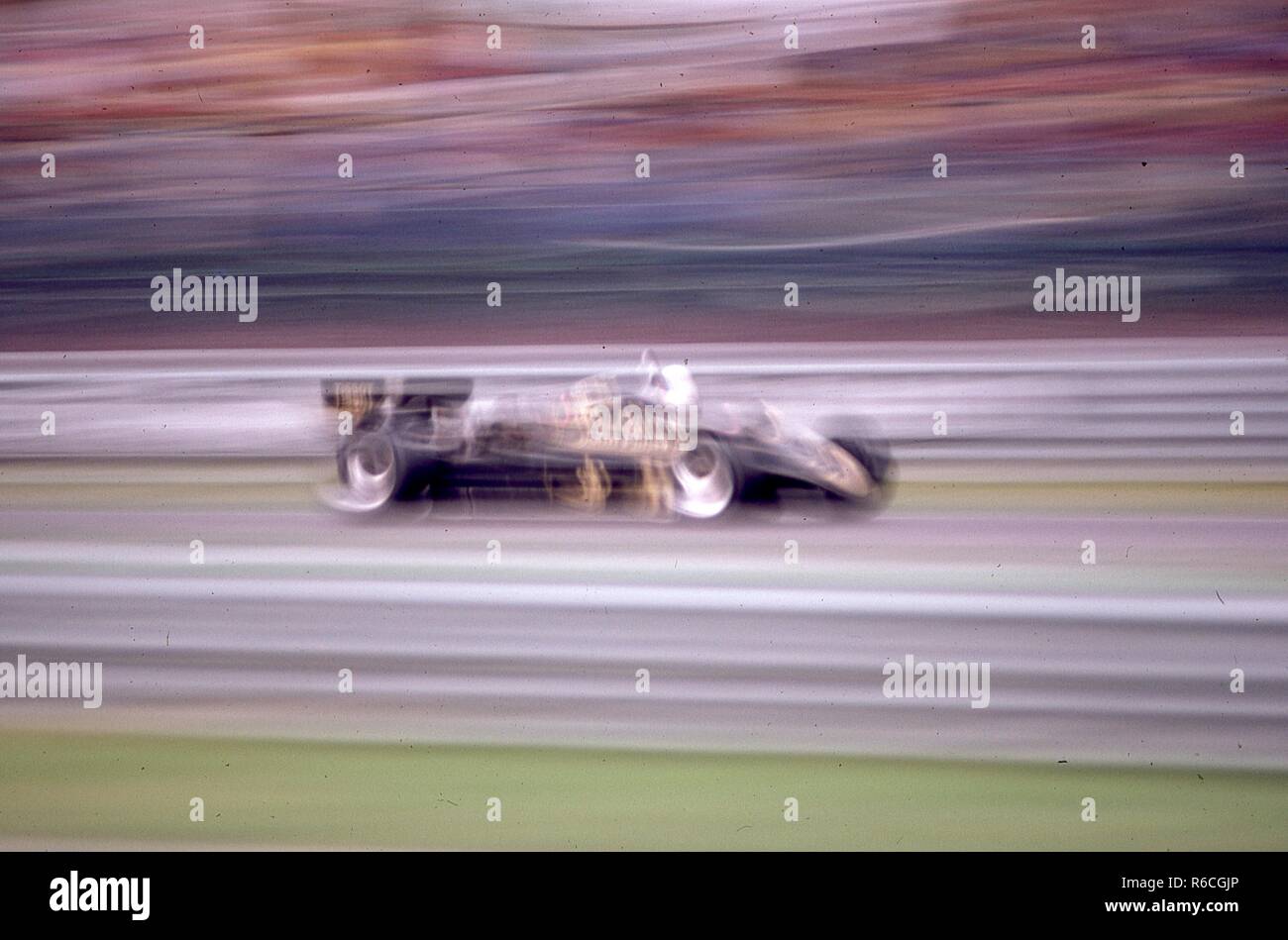 Historic 1980s formula 1 car hi-res stock photography and images - Alamy