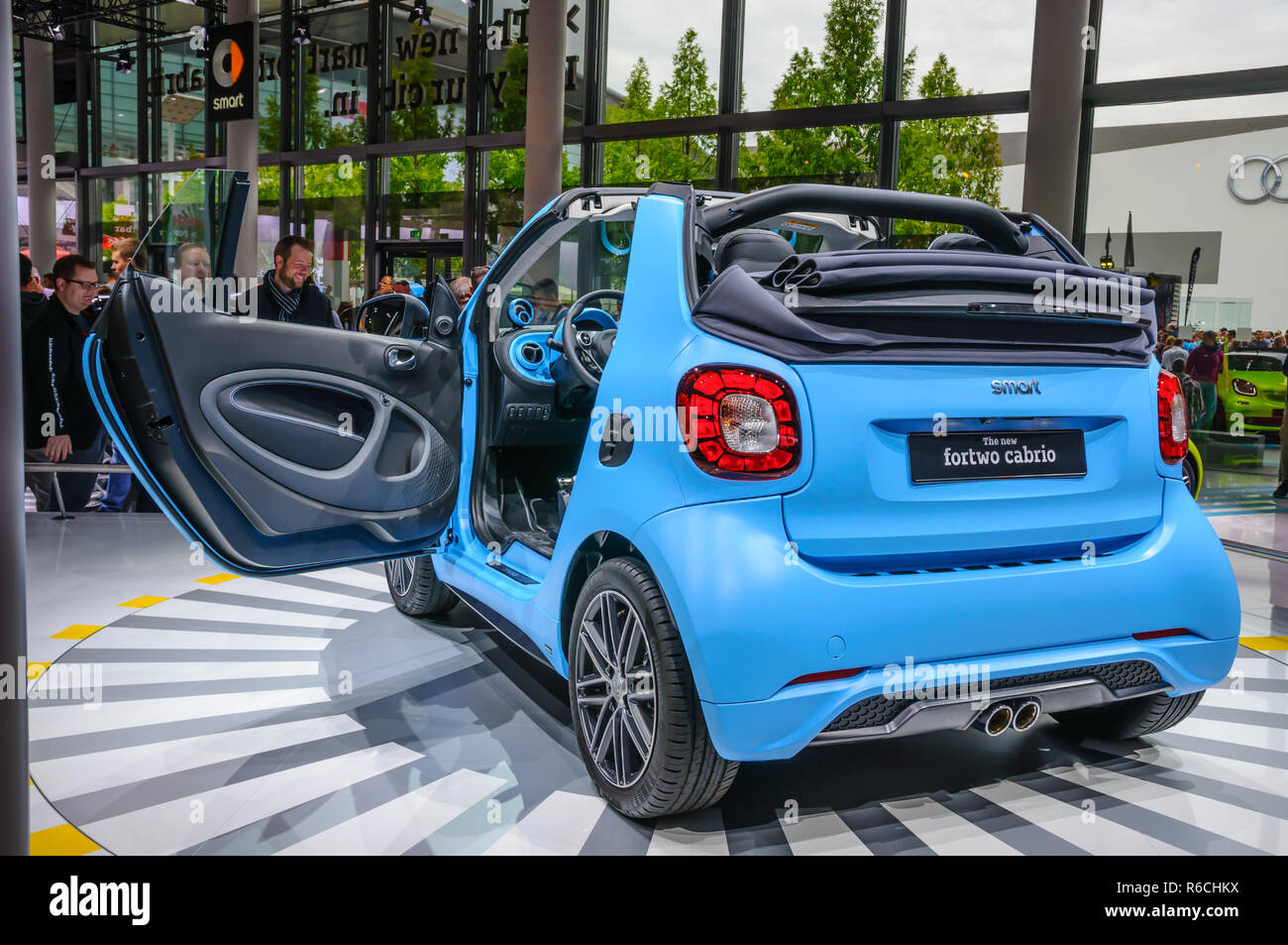 FRANKFURT - SEPT 2015: smart fortwo cabrio presented at IAA ...