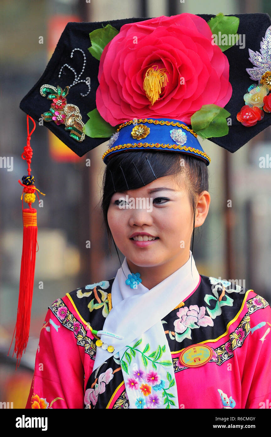Women Dressed In Traditional Costume, Beijing, China Stock Photo - Alamy