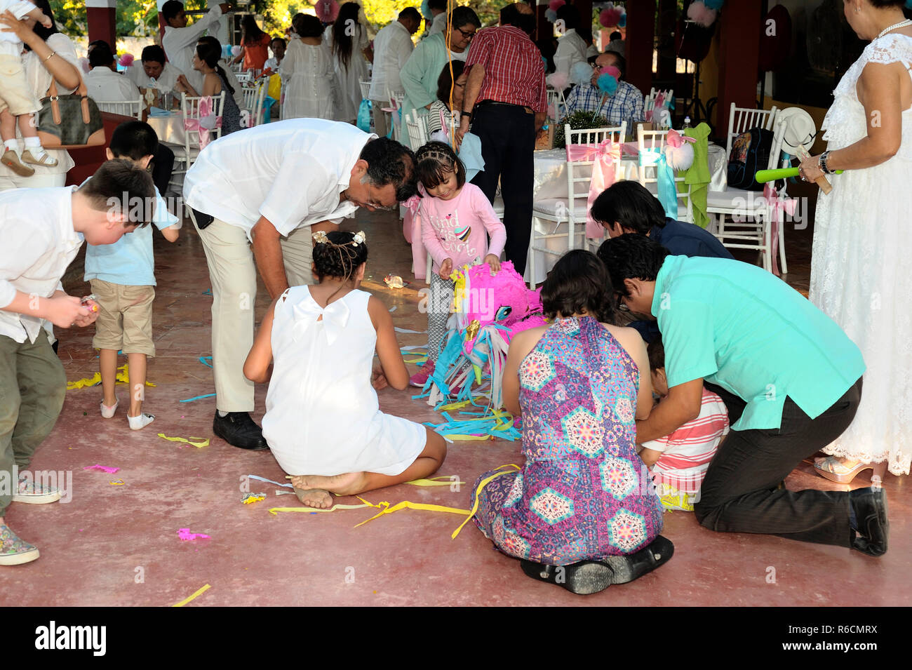 Pinata sweets hi-res stock photography and images - Alamy