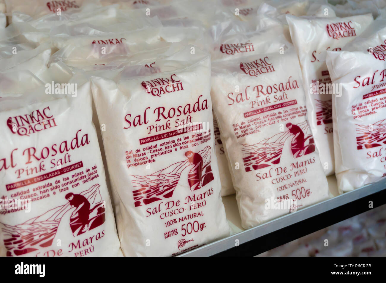 Pink salt for sale at Maras in Cusco, Peru Stock Photo - Alamy