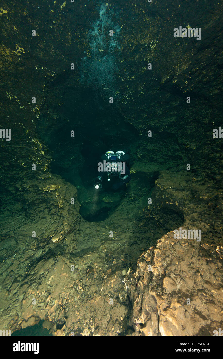 divers underwater caves diving Ginnie Springs Florida USA Stock Photo ...