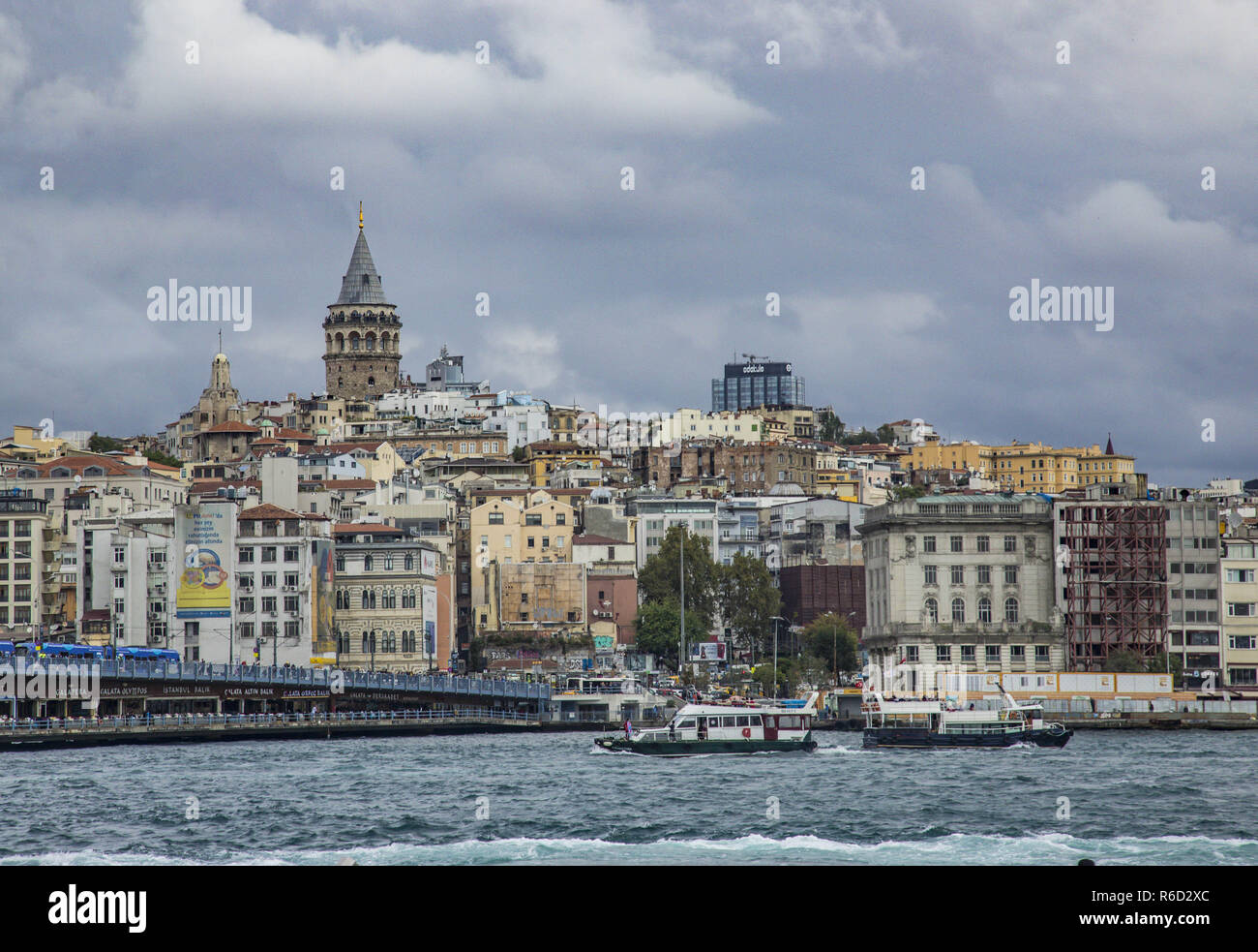 Istanbul, Turkey. 28th Sep, 2018. Galata hill with the historic ...