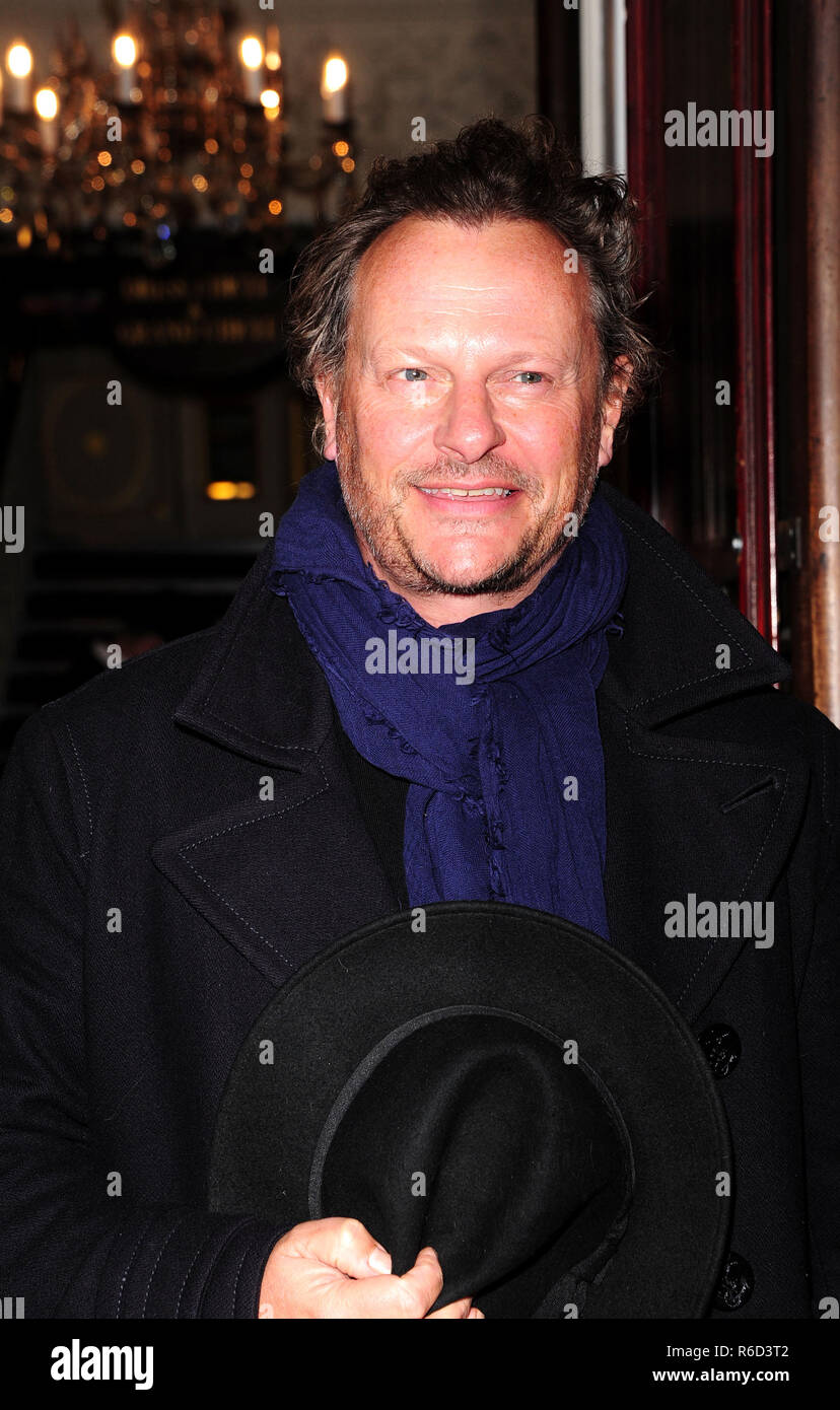 Stuke hi-res stock photography and images - Alamy