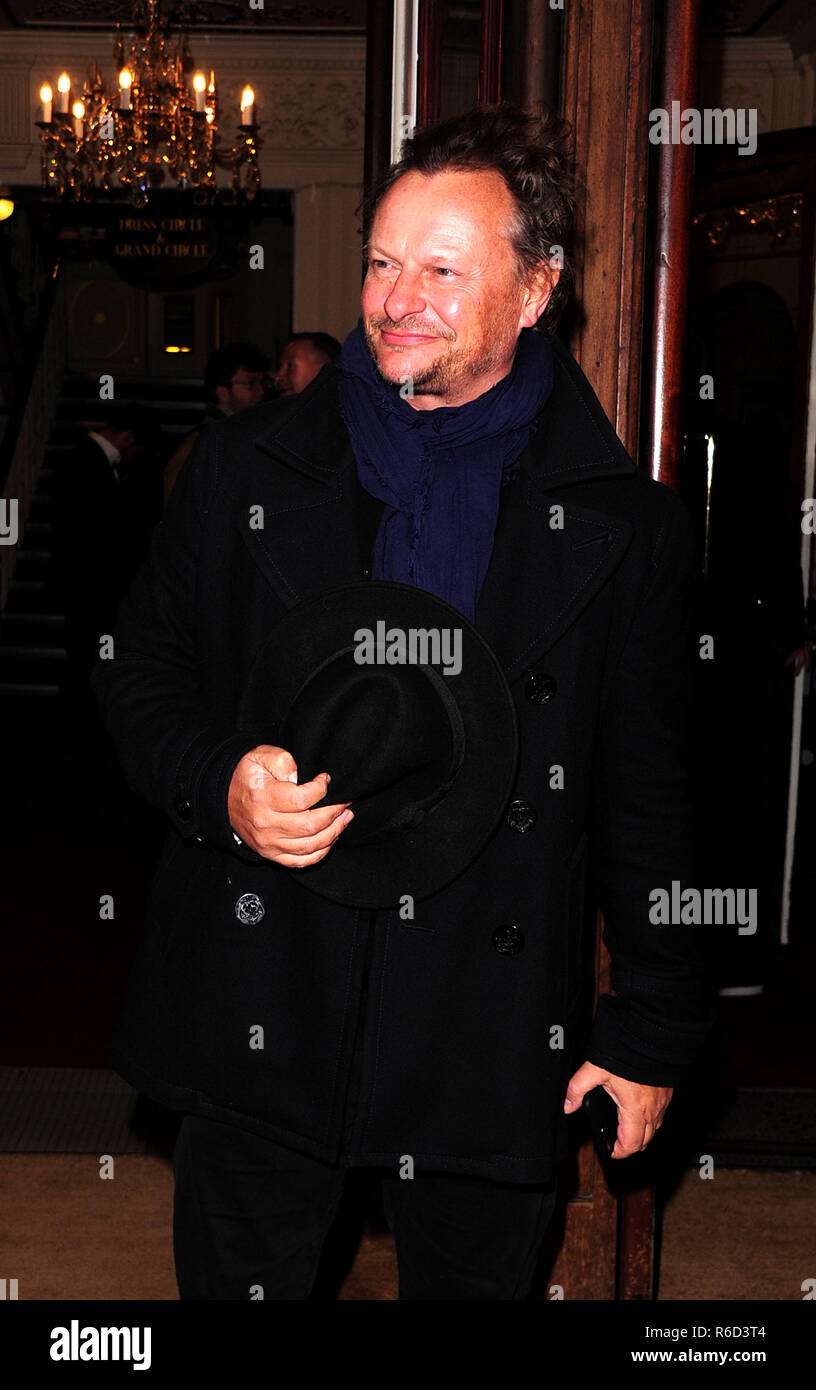 Stuke hi-res stock photography and images - Alamy