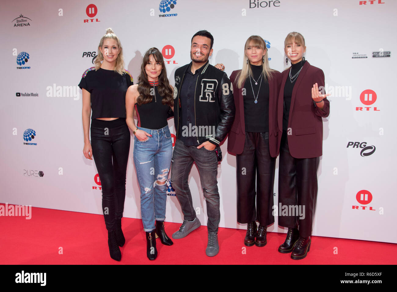 The presenters Meike GEHRING, Julia KRUEGER, KrÃ¸ger, Giovnni ZARRELLA ...
