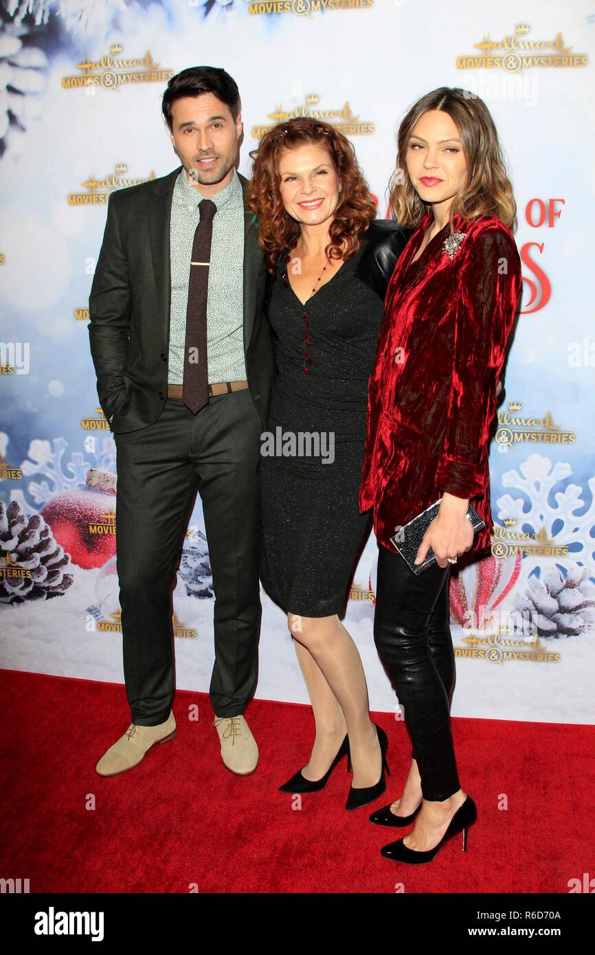 Brett Dalton, Lolita Davidovich, Aimee Teegarden at arrivals for ...