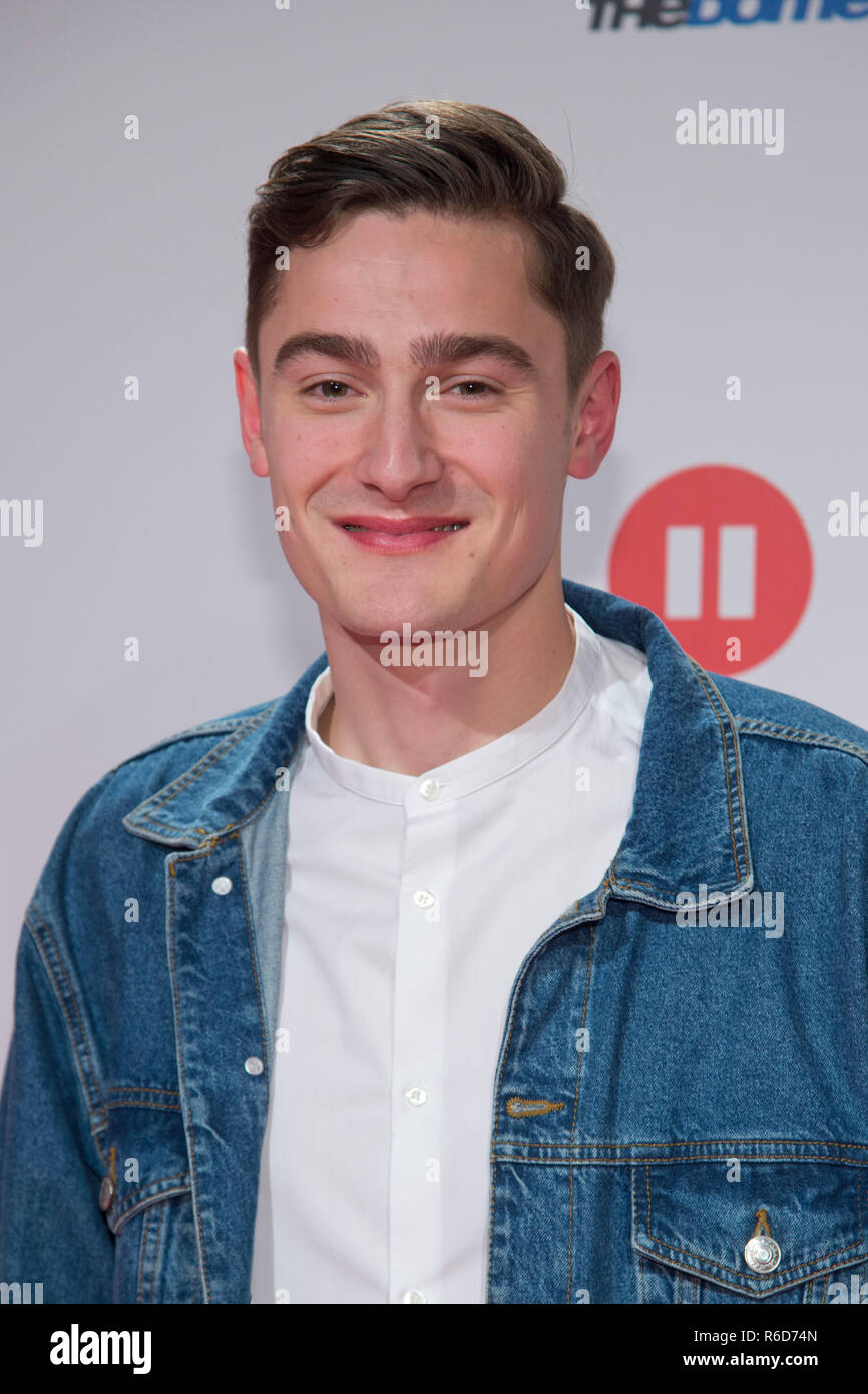 Oberhausen, Deutschland. 30th Nov, 2018. BENGIO, Singer, Musician, Red ...