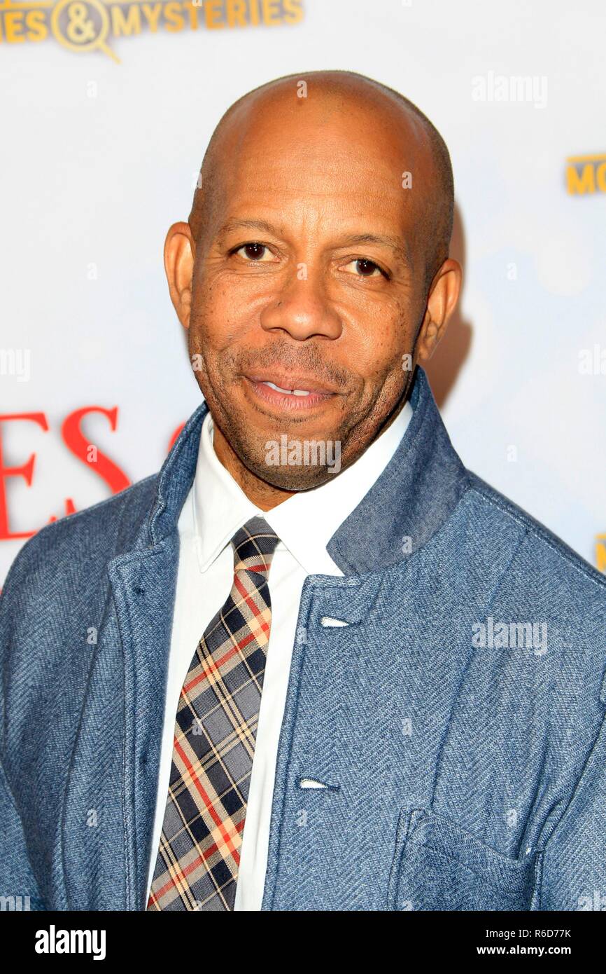 Hallmark channel screening and holiday party hi-res stock photography ...