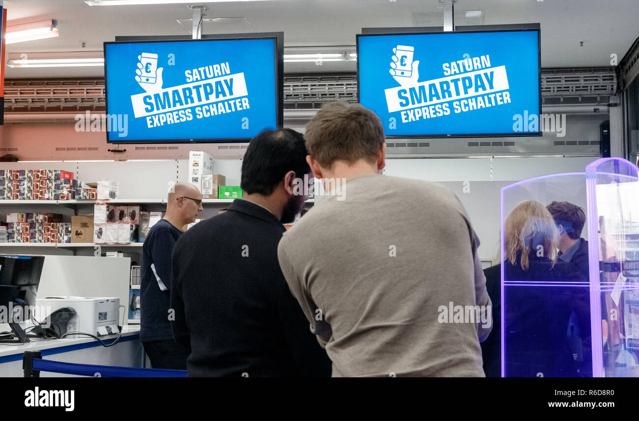 Smartpay hi-res stock photography and images - Alamy