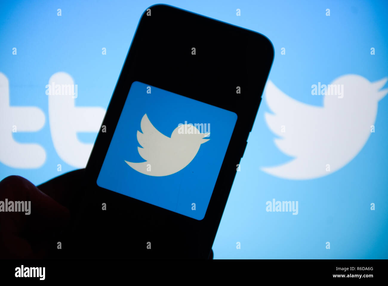 Krakow, Poland. 5th Dec, 2018. Twitter logo is seen on an android ...