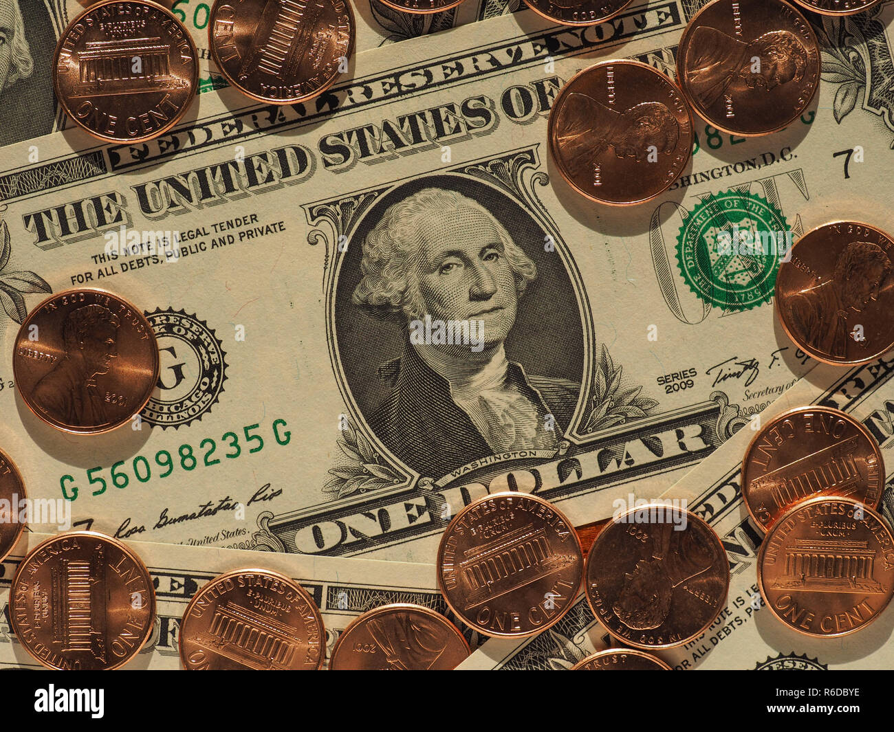 Dollar notes and coins, United States Stock Photo - Alamy