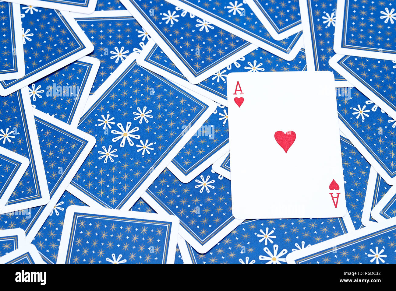 Playing cards ace of heart Stock Photo - Alamy