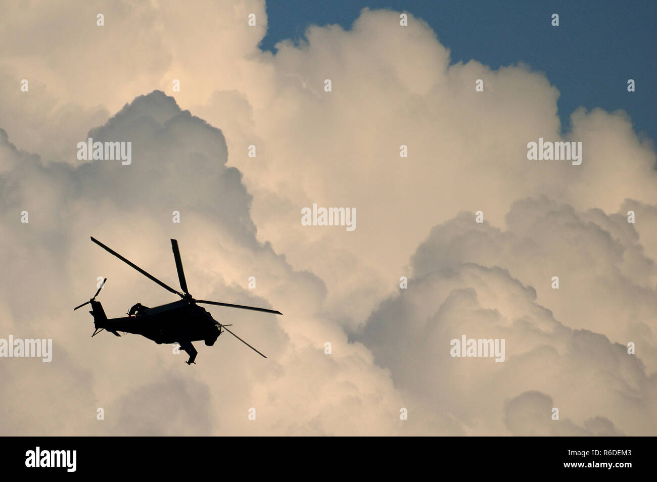 Helicopter In Flight Stock Photo - Alamy