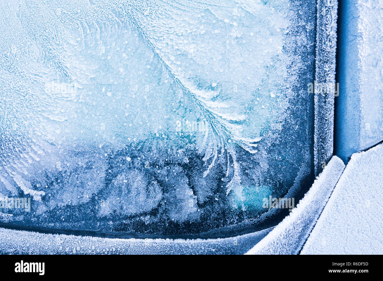 Bonnet dormer hi-res stock photography and images - Alamy