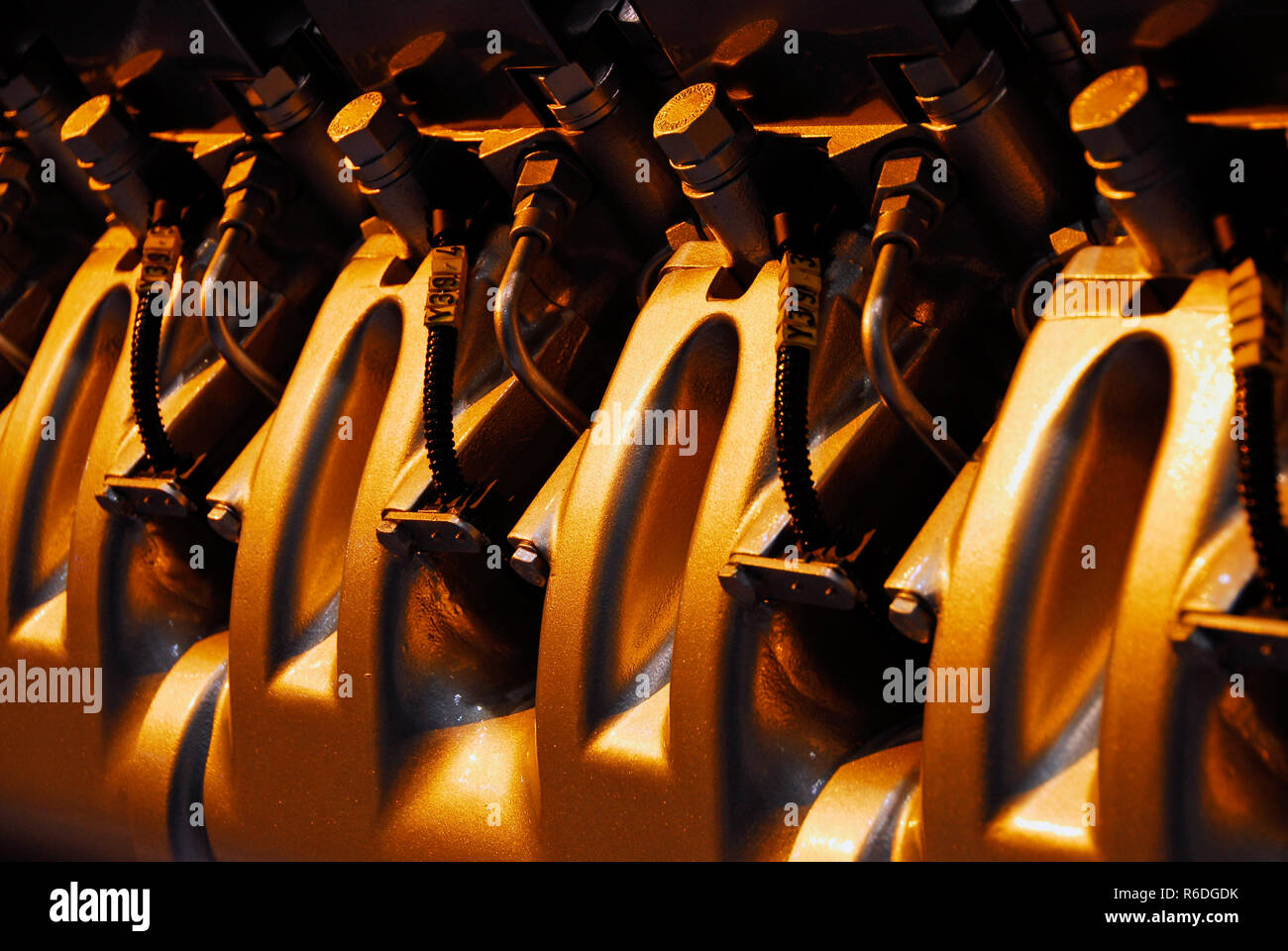 Ship diesel engine and piston Stock Photo - Alamy