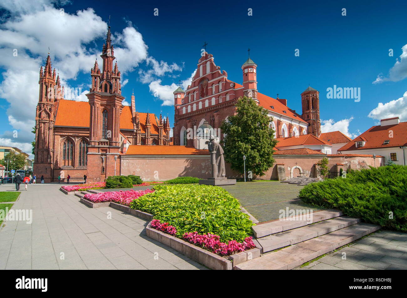 St Anne'S Church In Vilnius Old Town, Lithuania Stock Photo - Alamy