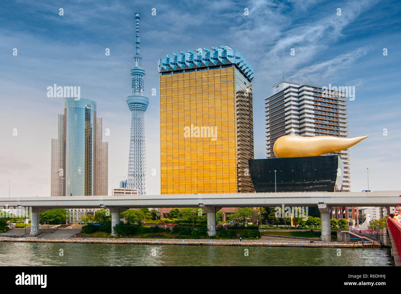 Asahi building design hi-res stock photography and images - Alamy