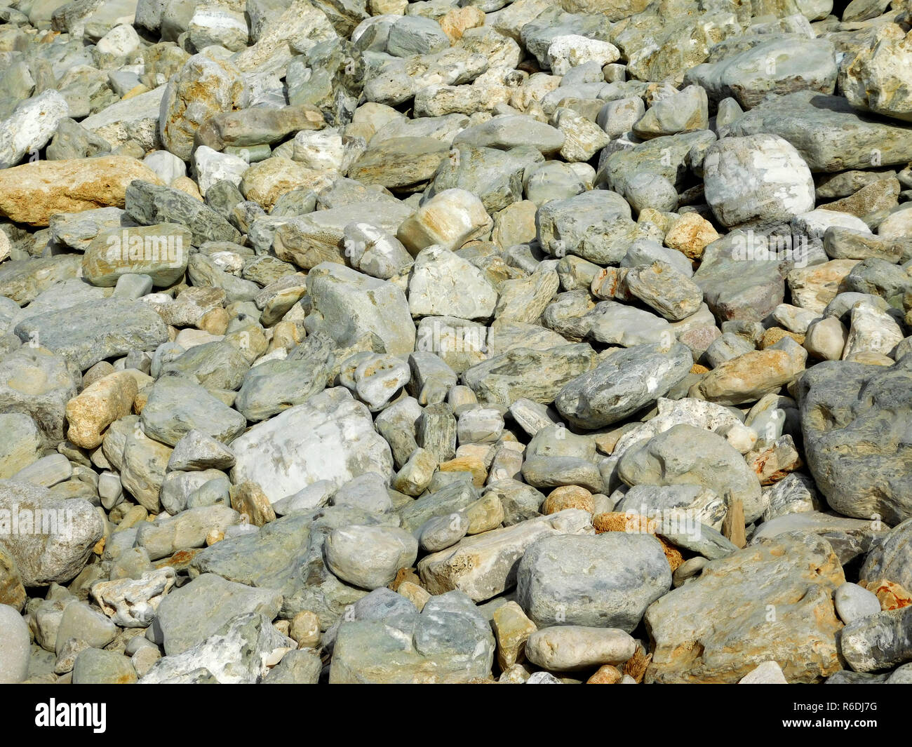 stones and rocks Stock Photo - Alamy