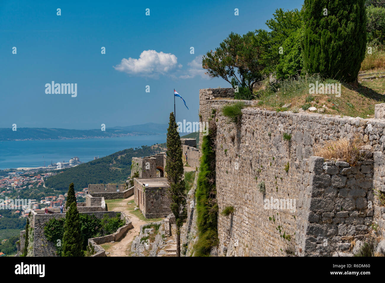 Fort Klis near Split - Croatia Stock Photo - Alamy