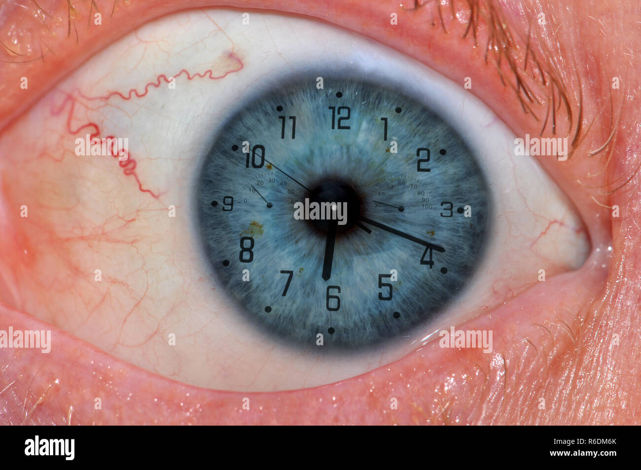 Eye clock pupil hi-res stock photography and images - Alamy
