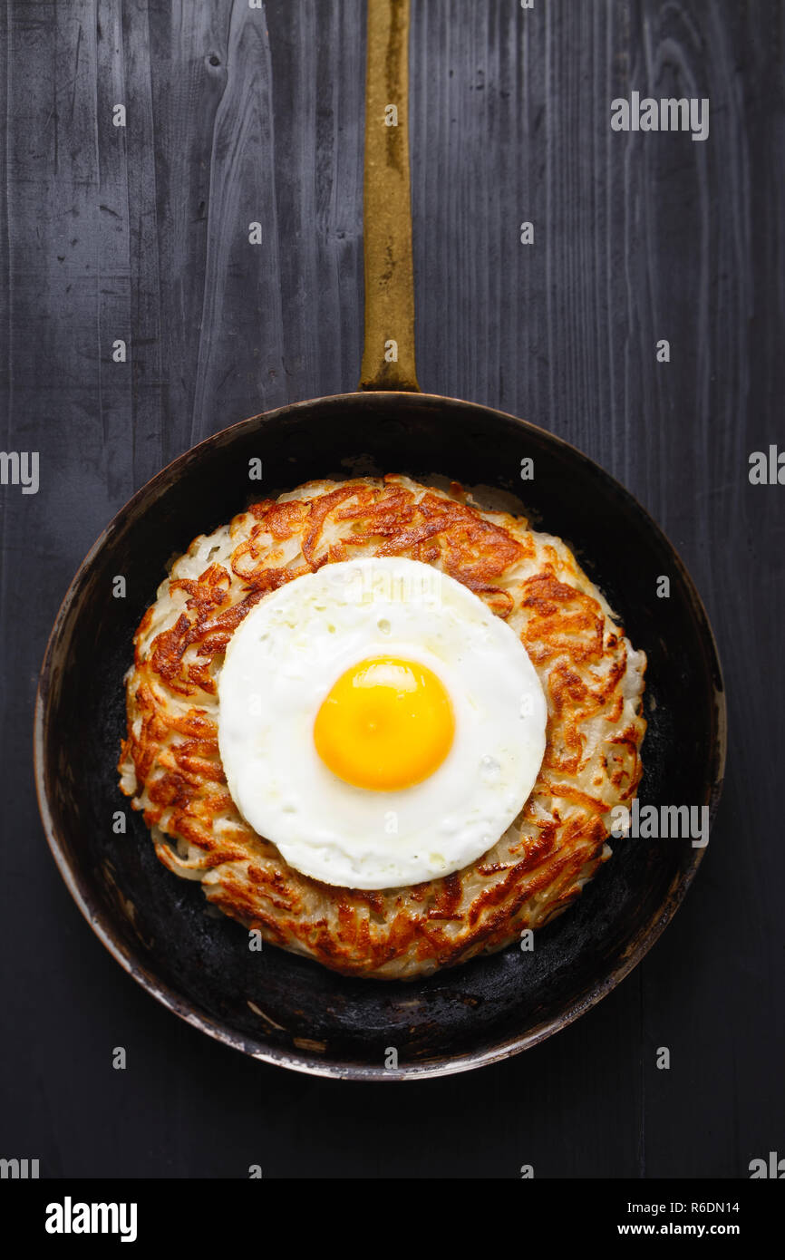 rustic golden swiss rosti potato Stock Photo - Alamy