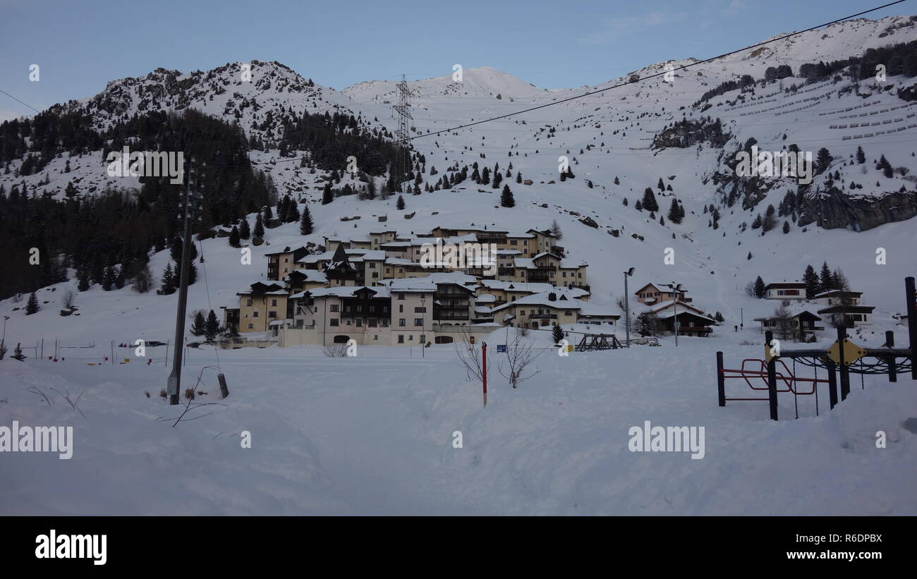 Bivio julier hi-res stock photography and images - Alamy